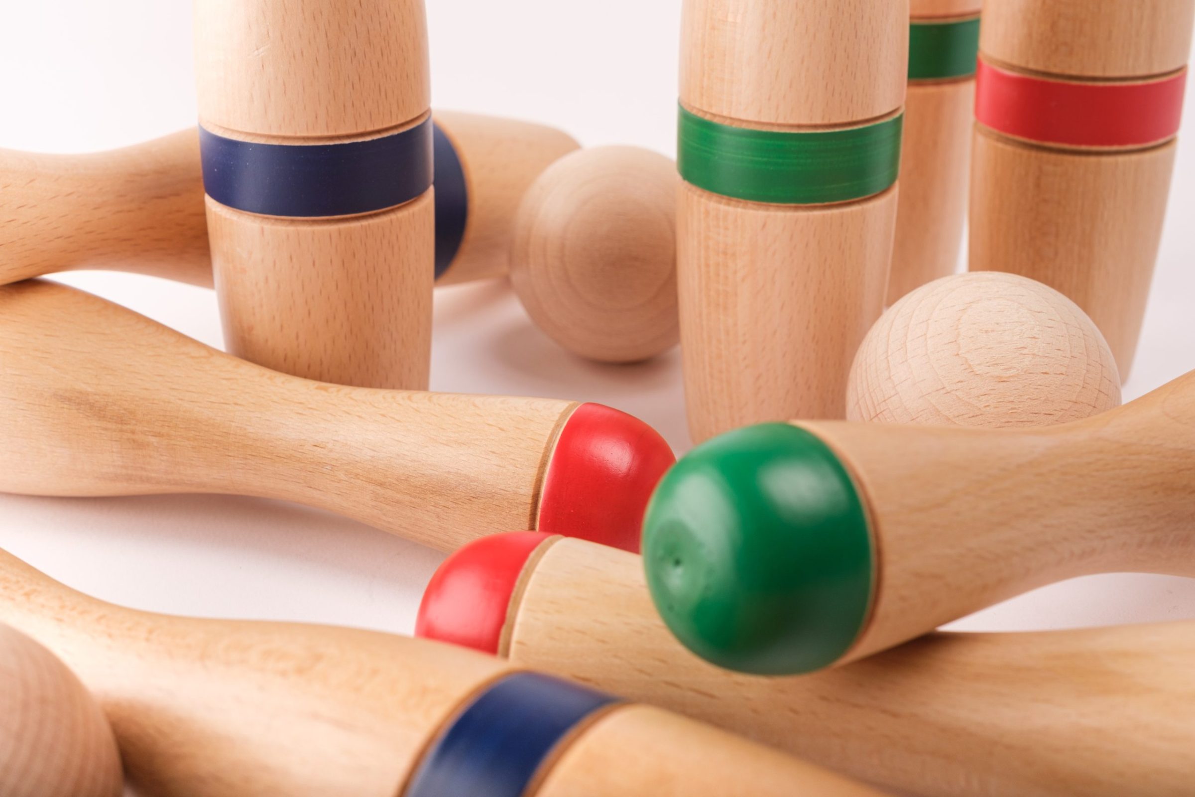 Game of 9 bowling pins of 24 cm | Mora Play